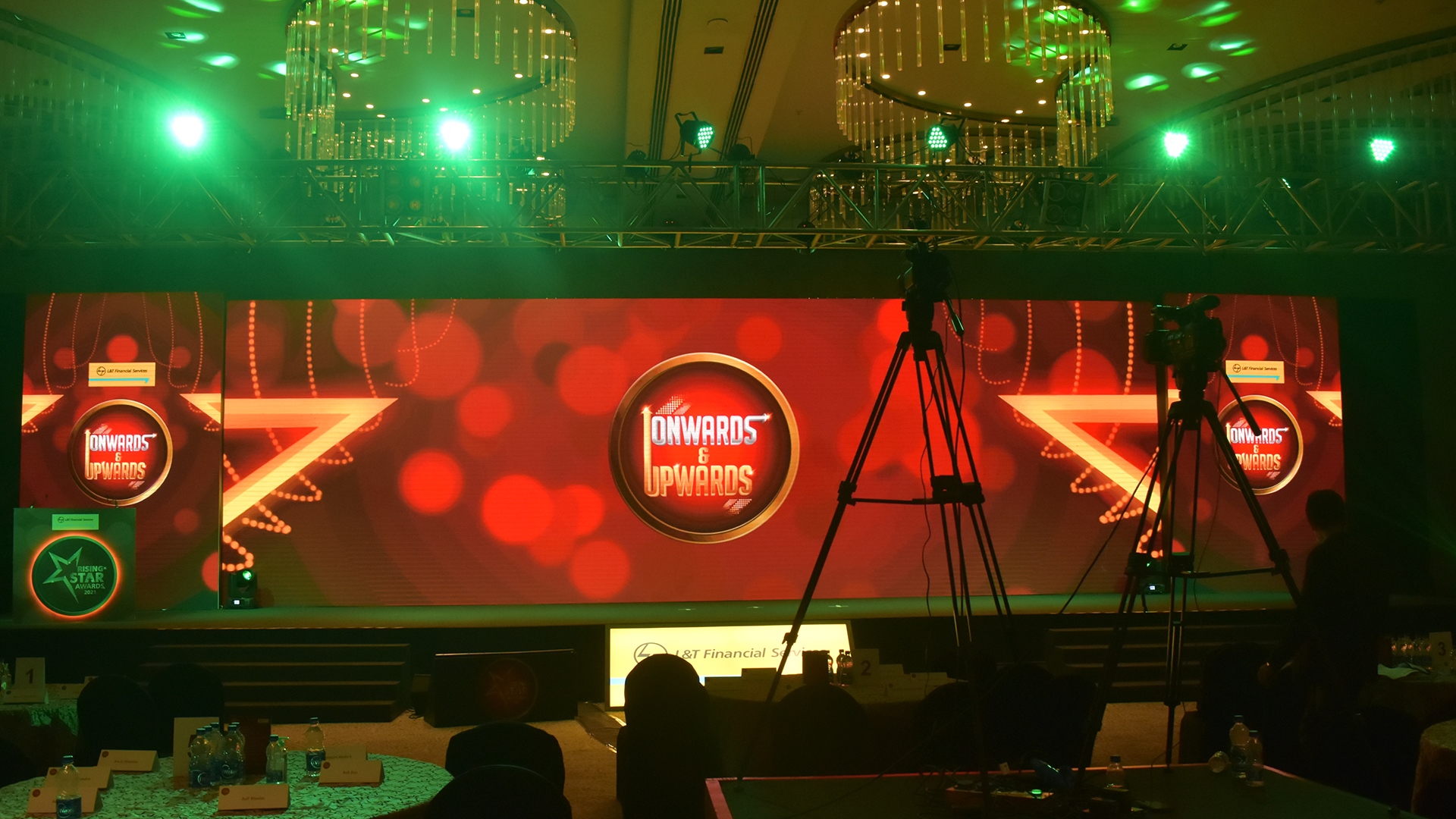 Live streaming services & Virtual Events - AVI Broadcast